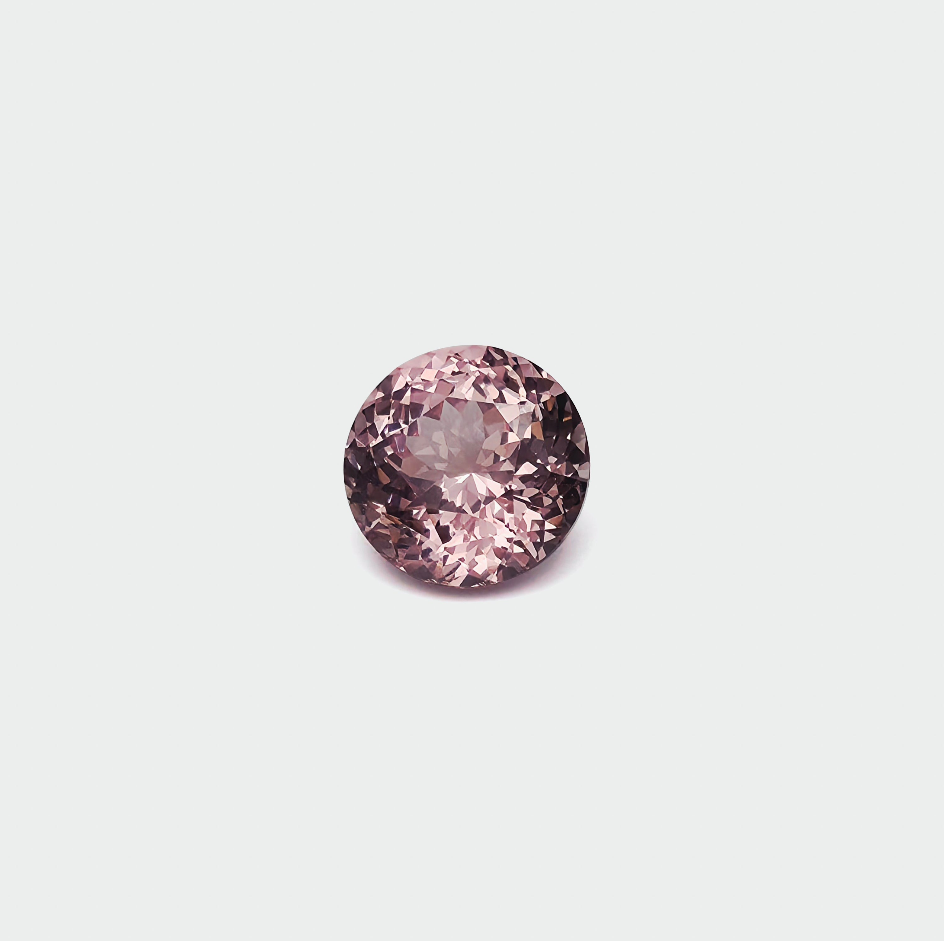 Malaya Garnet – Savana Gemstones - Supplier of African Gemstones